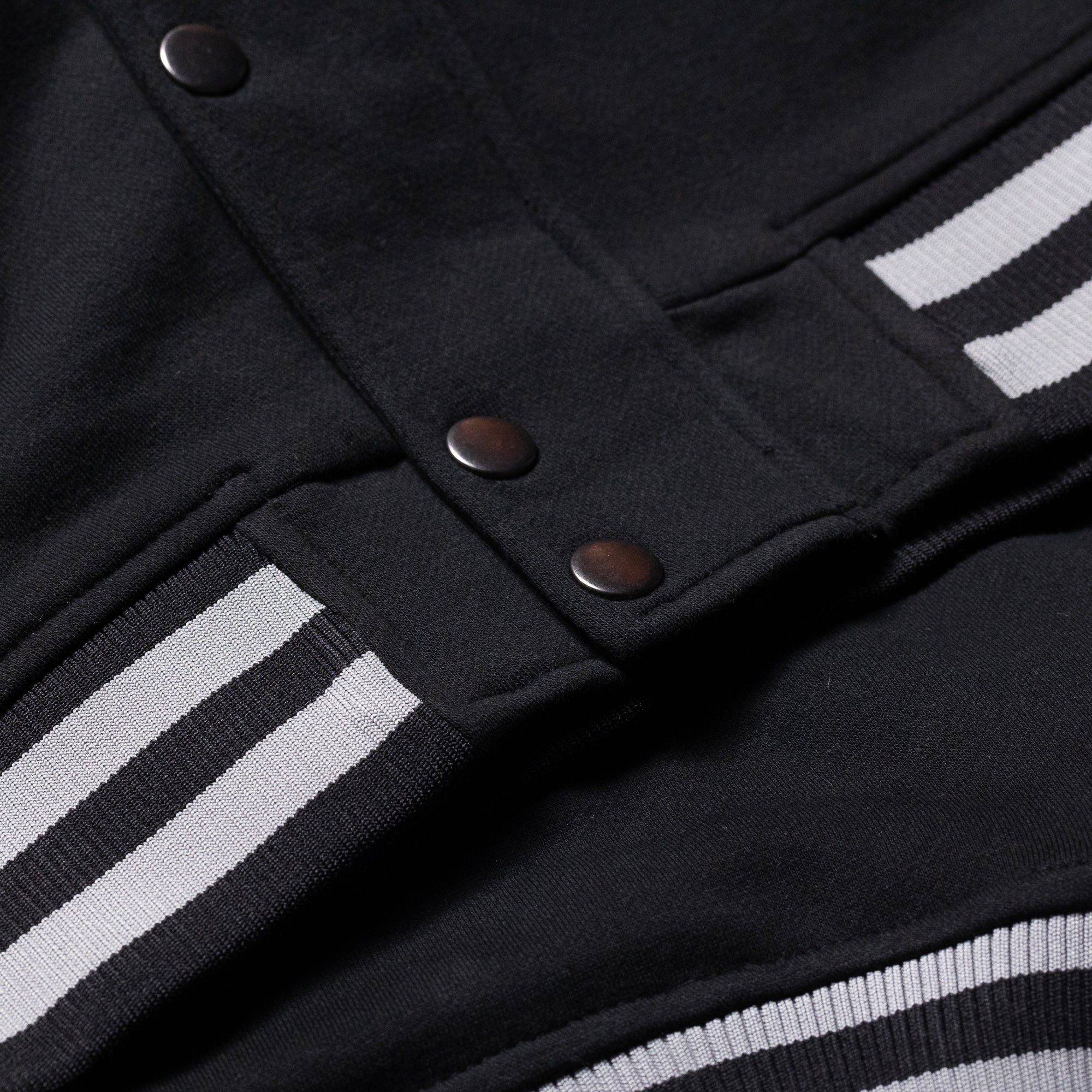 Iron Throne - Baseball Jacket – Game of Thrones Studio Tour