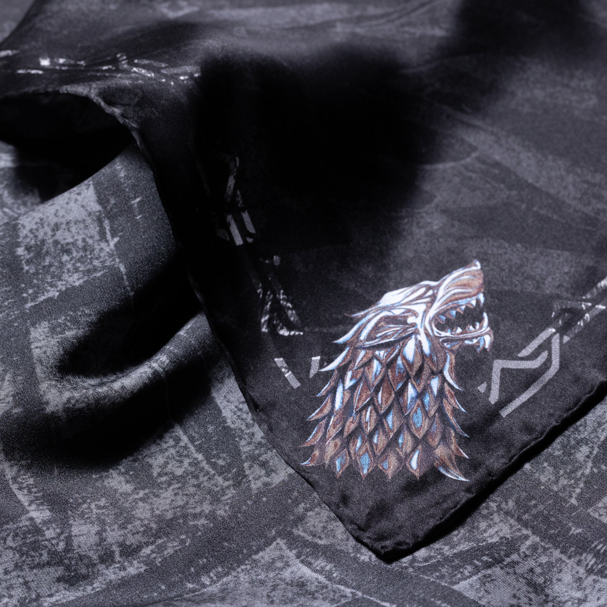 Sigils Swords - Silk Scarf – Game of Thrones Studio Tour